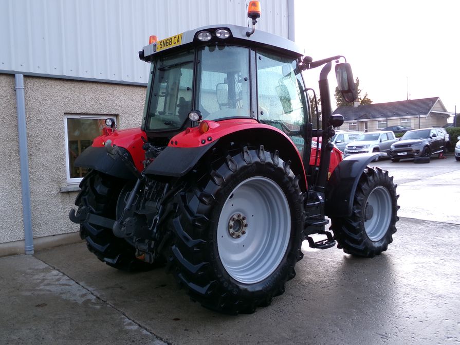 2018 Massey Ferguson 5713S - McCullagh Machinery