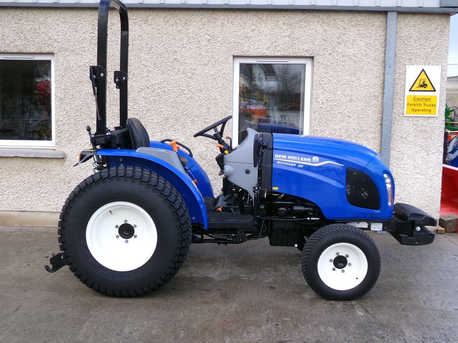 2022 New Holland Boomer 35 4wd Compact - McCullagh Machinery