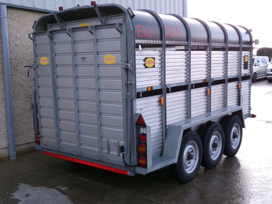 Used Porter 13ft x 6ft Tri-Axle Cattle Trailer - McCullagh Machinery