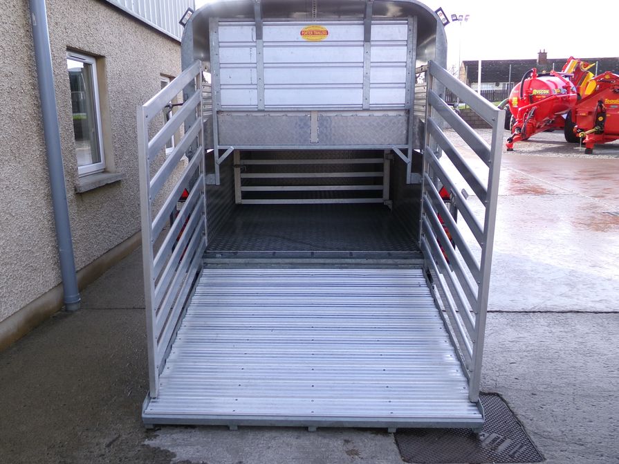 Used Porter 13ft x 6ft Tri-Axle Cattle Trailer - McCullagh Machinery
