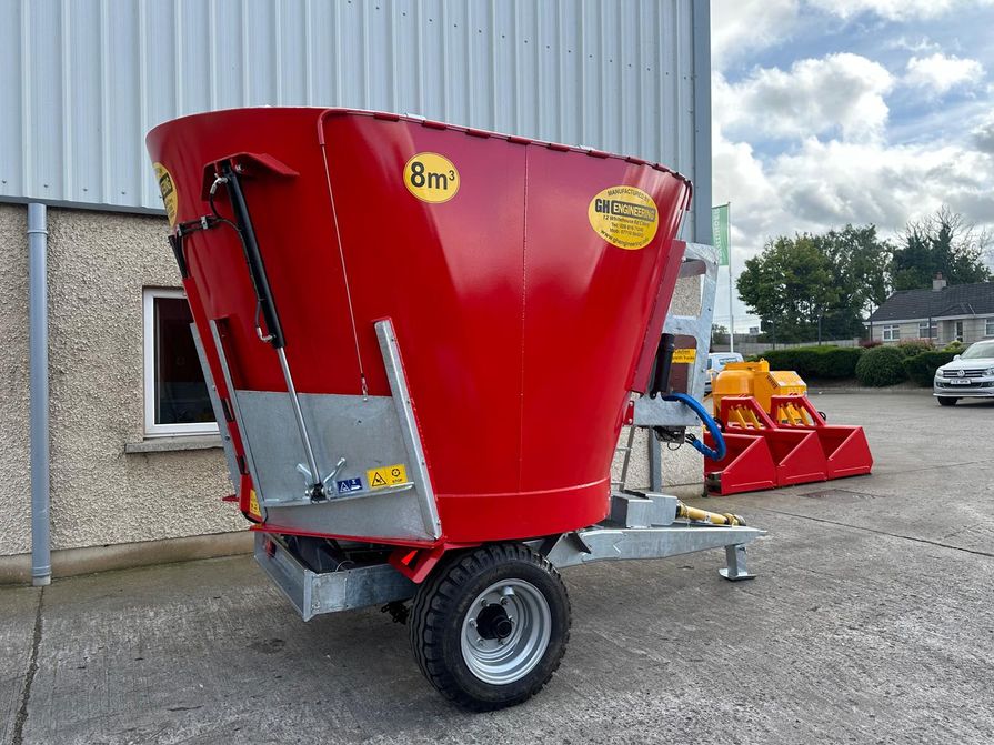 New GH Engineering 8cu Tub Diet Feeder - McCullagh Machinery