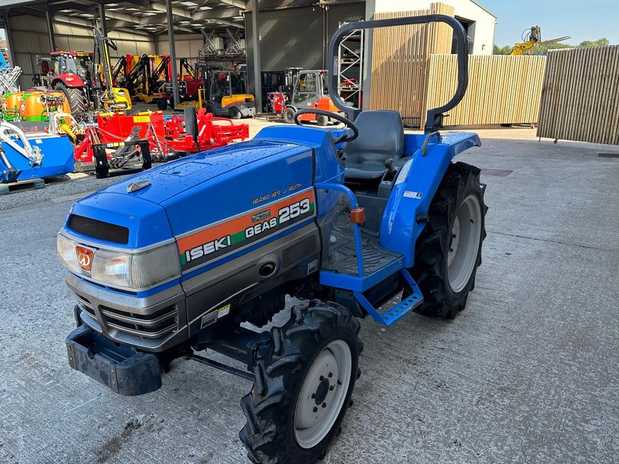 Used Iseki 253 25hp 4wd Compact Tractor - McCullagh Machinery
