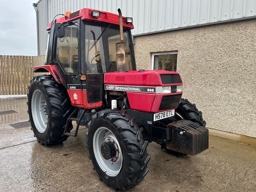 1990 CASE 895XL 4WD - McCullagh Machinery