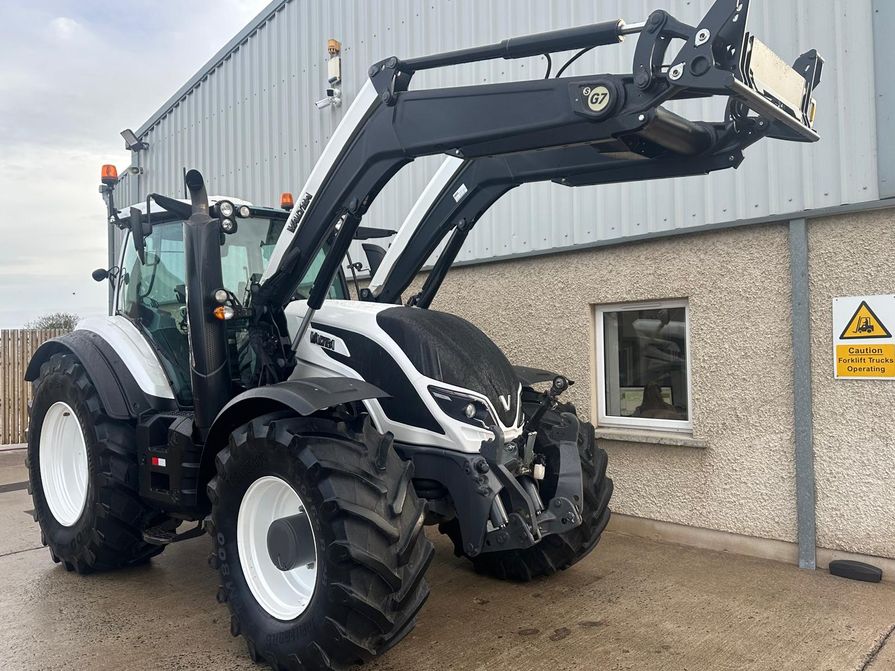 2017 Valtra T194 Versu Unlimited - McCullagh Machinery