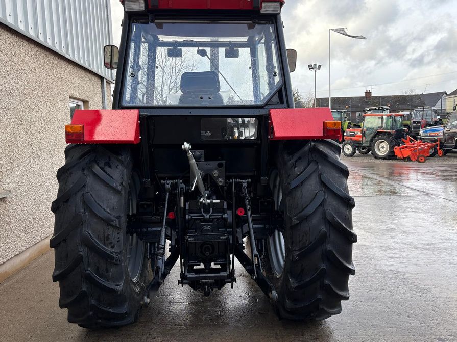 1995 CASE 4240 - McCullagh Machinery