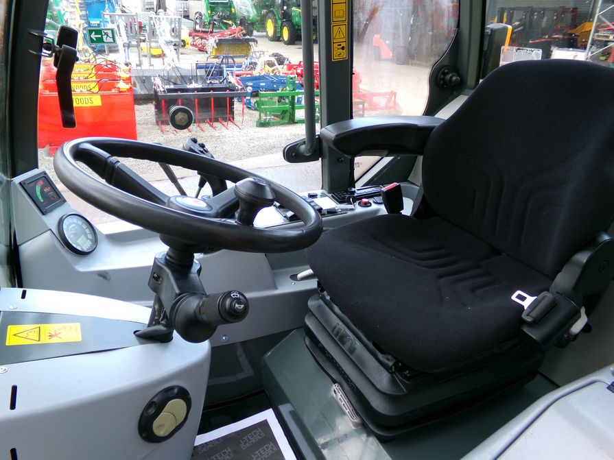 2013 Kramer 750T - McCullagh Machinery