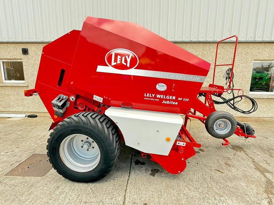 2009 Lely Welger Jubilee 13 Knife Round Baler - McCullagh Machinery