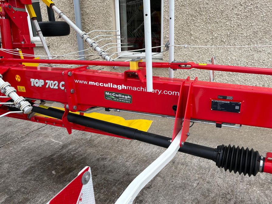 2022 Pottinger 702C Twin Rotor Rake - McCullagh Machinery
