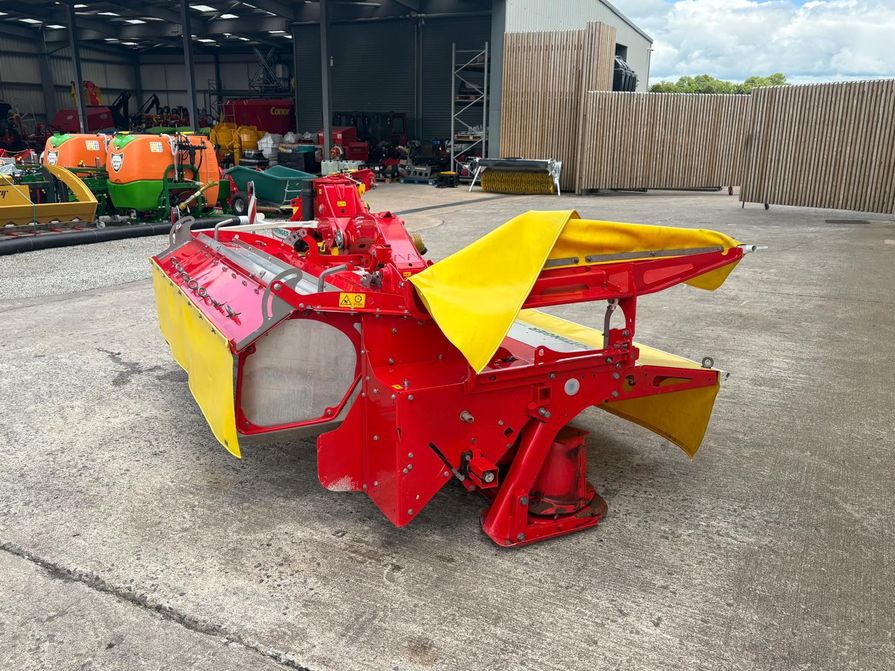 2022 Pottinger 302ED Rear Mounted Mower - McCullagh Machinery