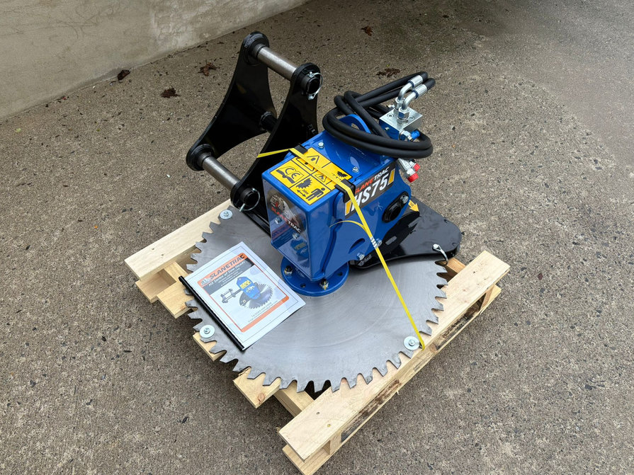 New Slanetrac Digger Saw - McCullagh Machinery