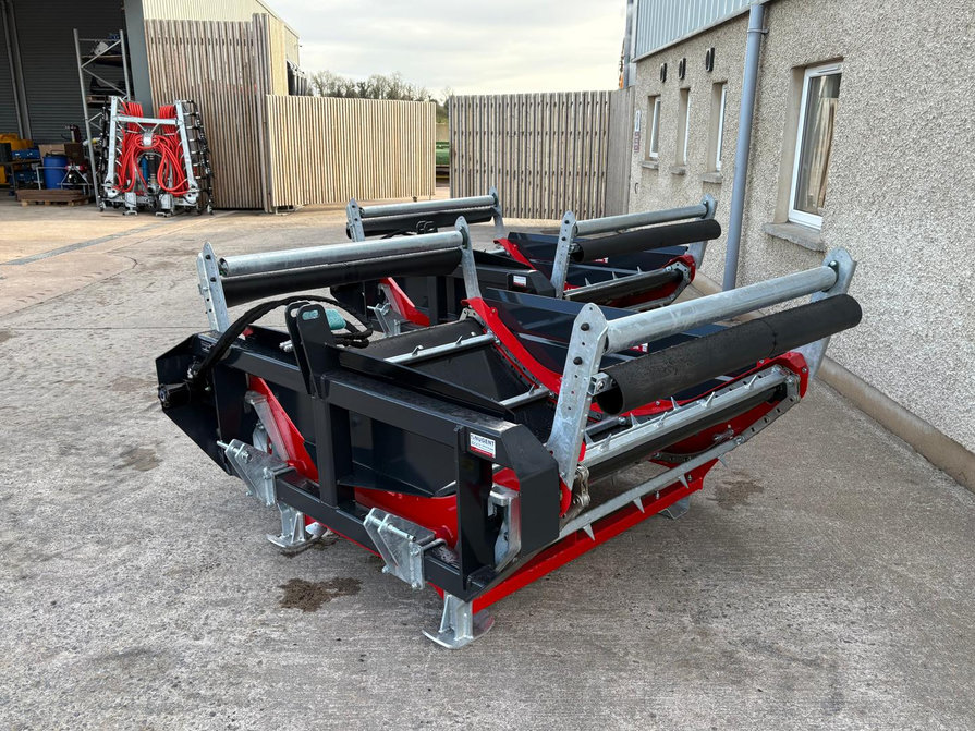 New Nugent Bale Unroller / Feeder - McCullagh Machinery